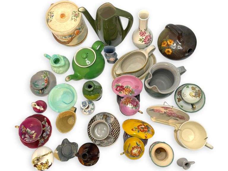 CERAMIC TABLEWARE AND DECORATIVE ITEMS. - Auction Ohio