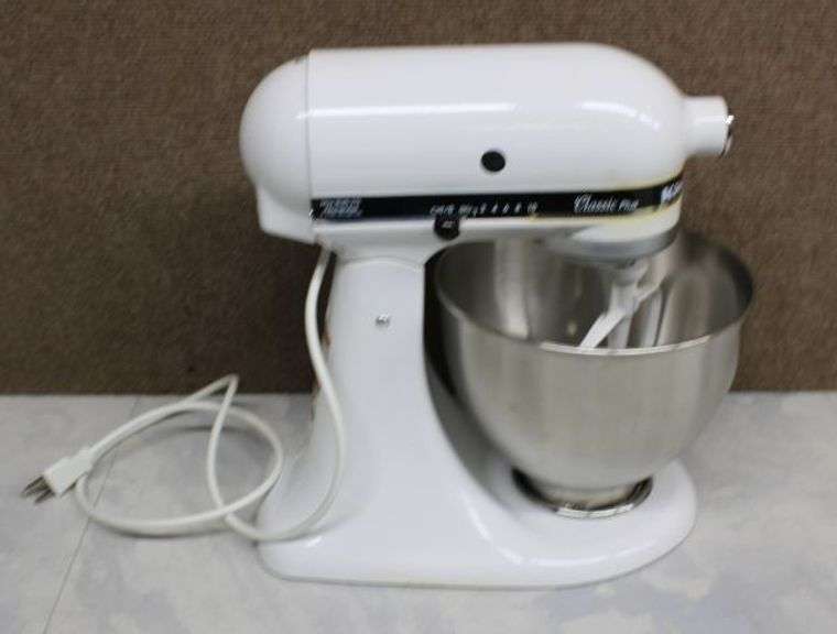 KitchenAid Classic Plus Stand Mixer Model KSM75WH, 275-Watt, White ...