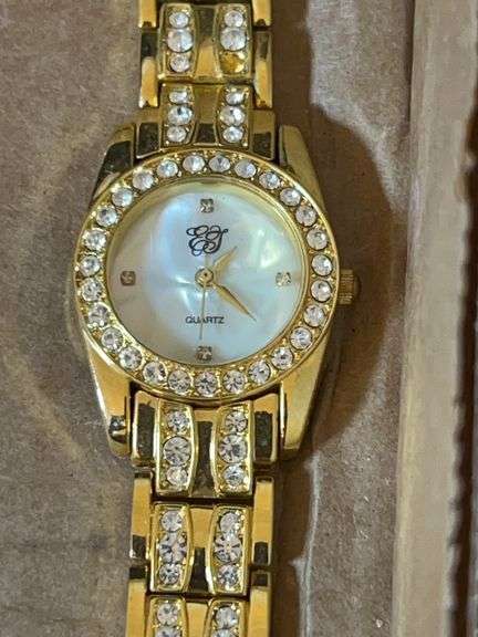 Men’s and Ladies Watches - Auction Ohio