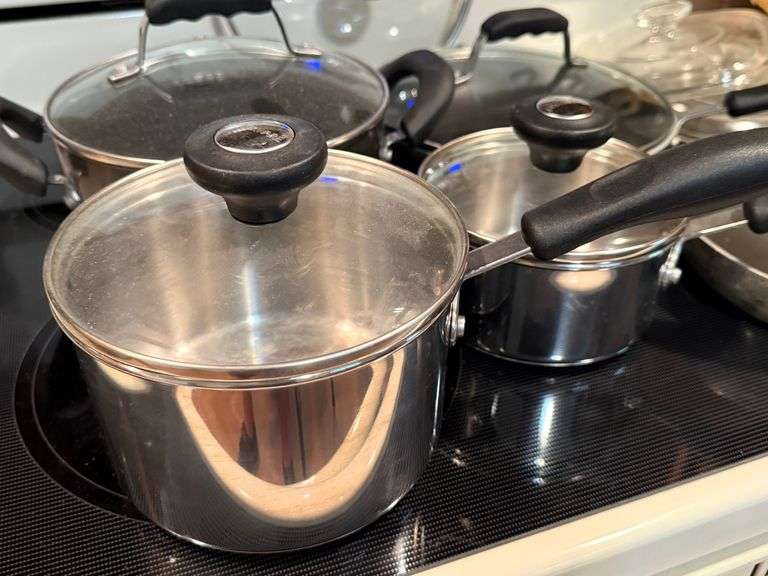 Cooking Ware with Lids - Auction Ohio