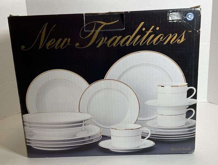 New Traditions, 20 Piece Dinnerware Set, Porcelain with Gold Band ...