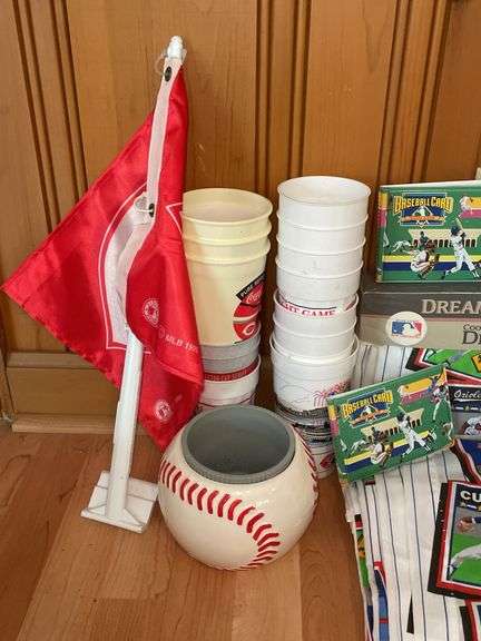 Cincinnati Reds Items - Auction Ohio