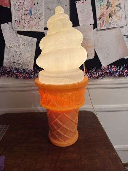 Giant Ice Cream Cone Safe-T Cup Light Up WORKS - Auction Ohio