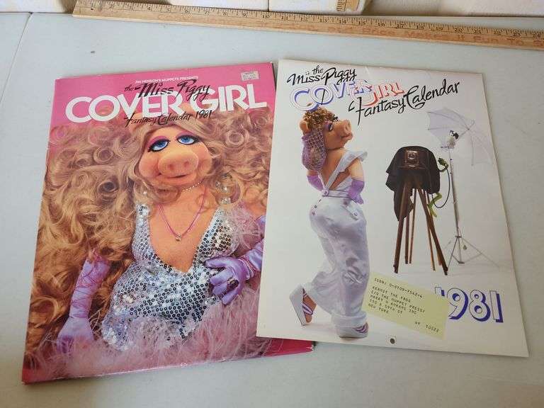 1981 The Miss Piggy Cover Girl Fantasy Calendar - Auction Ohio