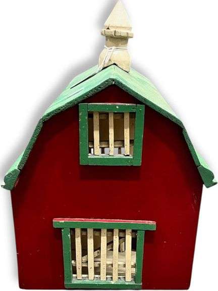 DECORATIVE BARN BOX WITH HINGED ROOF. - Auction Ohio