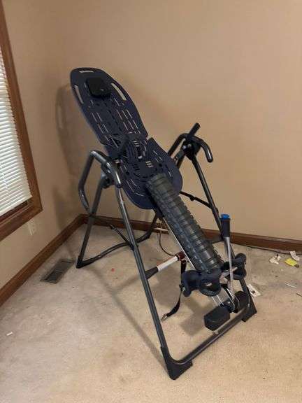 Inversion Therapy Table - Auction Ohio
