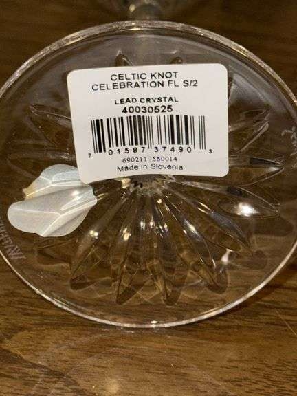 Assorted decor and housewares - Auction Ohio