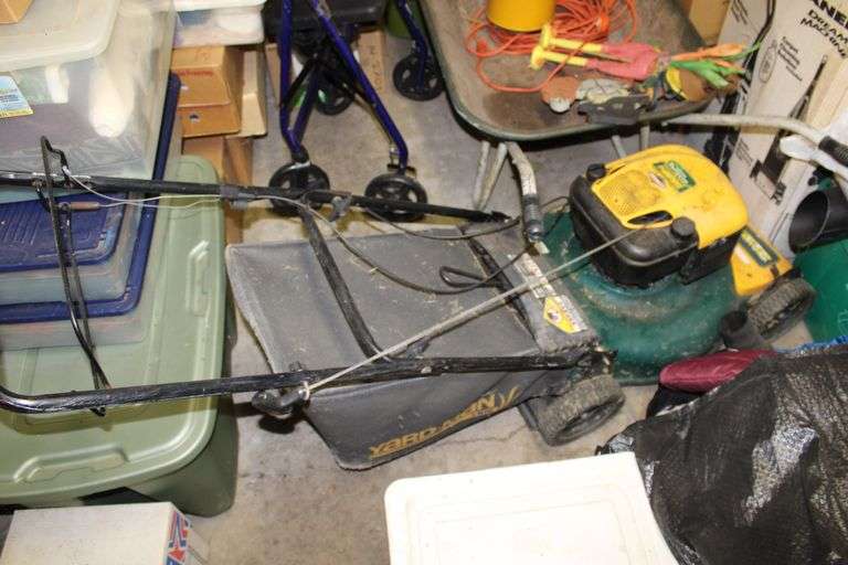 Yard Man Lawn Mower - Auction Ohio