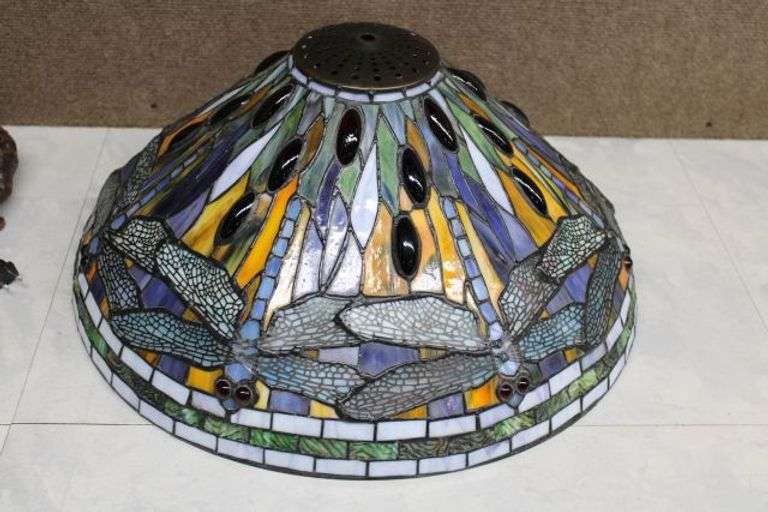 Stained Glass Dragonfly Lamp Shade Lamp Base - Auction Ohio