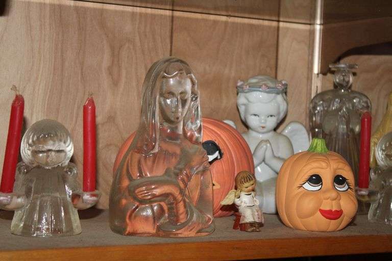 Angel & Mary Figures - Auction Ohio