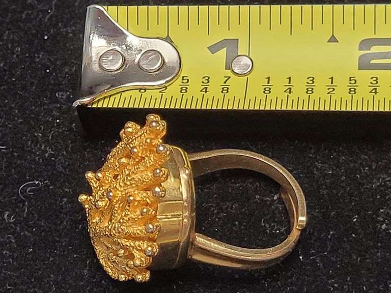 Vintage Etienne Swiss Ring Watch – Hidden Face - Auction Ohio