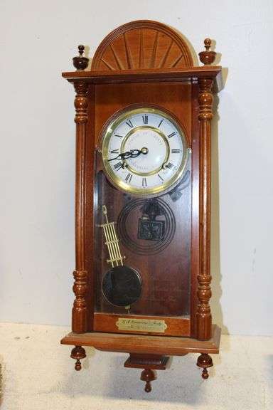 Statue of Liberty Centennial Clock - Auction Ohio