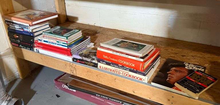 Misc. Books - Auction Ohio