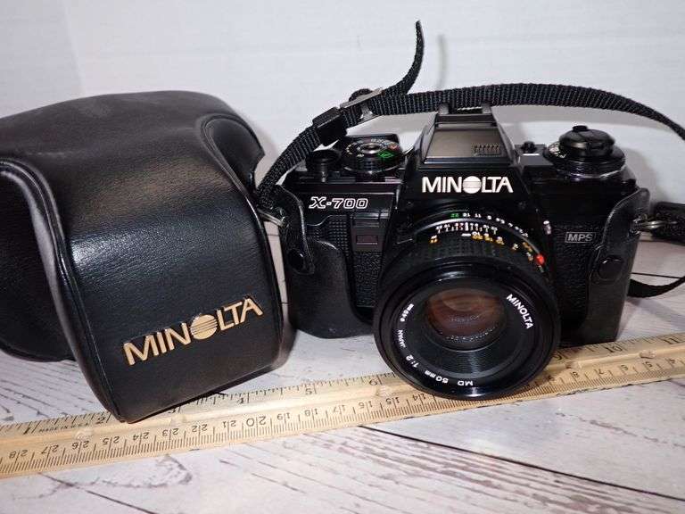 Minolta X-700 35mm Film SLR with Minolta MD 50mm 1:2 Manual Focus Lens ...