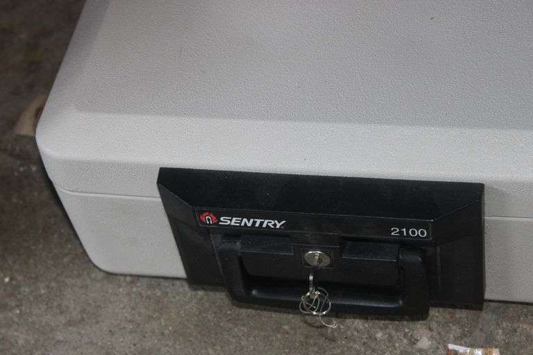 Sentry Fireproof Safe - Auction Ohio