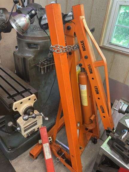 8 ton Ram Jack - Auction Ohio