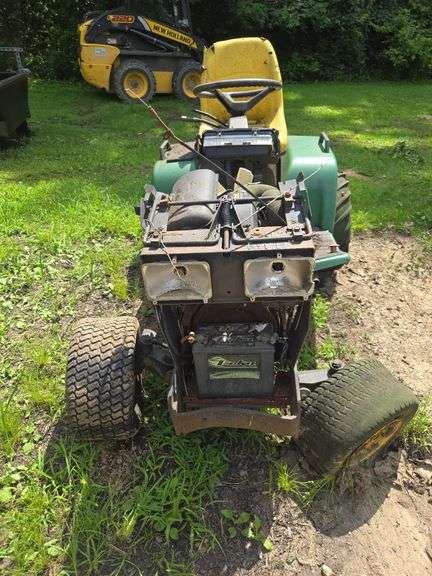 John deere diesel writing tractor - Auction Ohio