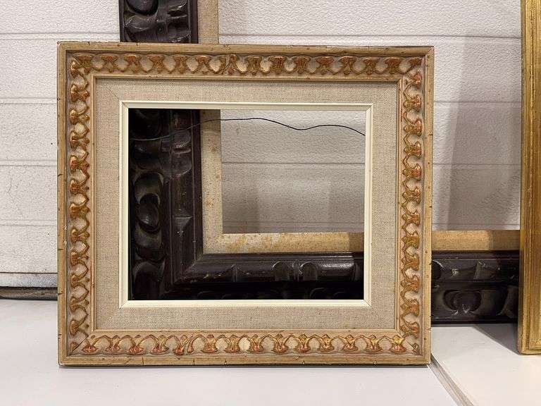 FOUR PICTURE FRAMES. - Auction Ohio