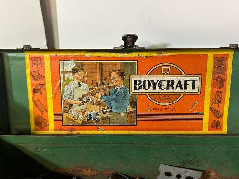 Tool Box and Lunch Pail - Auction Ohio