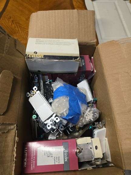 Assorted electrical hardware - Auction Ohio