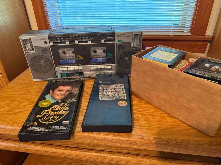Sony CFS-D7 Stereo Cassette-Corder with 8-Track Tapes and Elvis Presley ...