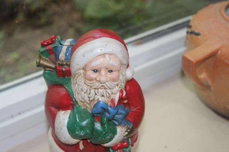 Santa Figure - Auction Ohio