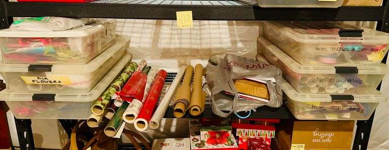 Holiday & Everyday Gift Wrapping - Auction Ohio