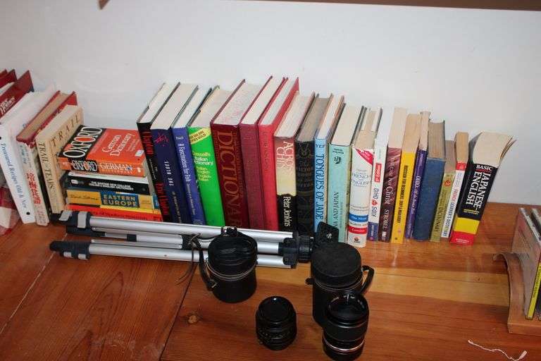 Camera Lenses & Books - Auction Ohio