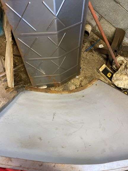 Model A Trunk Lid - Auction Ohio