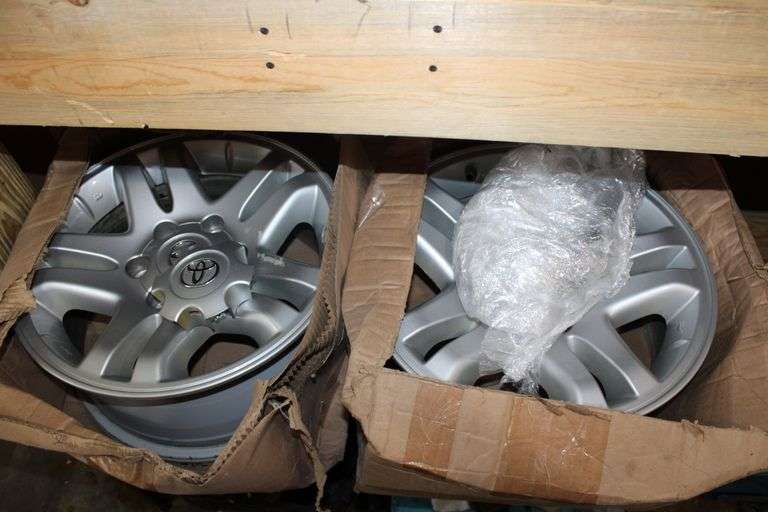 Toyota Alloy Rims - Auction Ohio