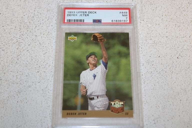 Derek Jeter Baseball Card - Auction Ohio
