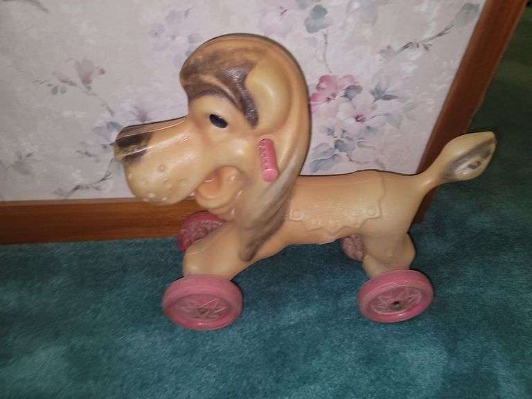 Plastic Riding Toy Dog - Auction Ohio