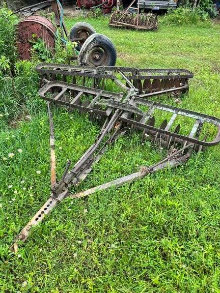 Pull-Type Disc Harrow - Auction Ohio