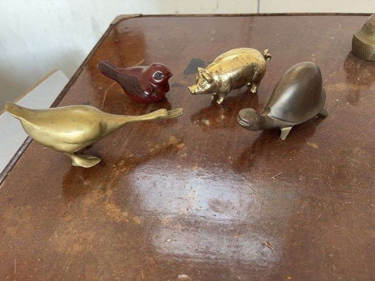 4 heavy small brass pieces - Auction Ohio