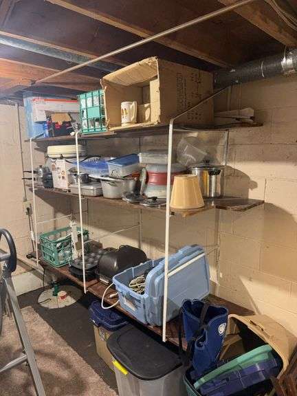 Shelf Contents - Auction Ohio