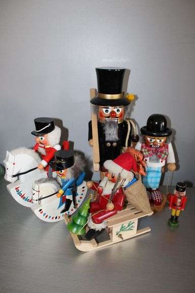 Nutcrackers - Auction Ohio