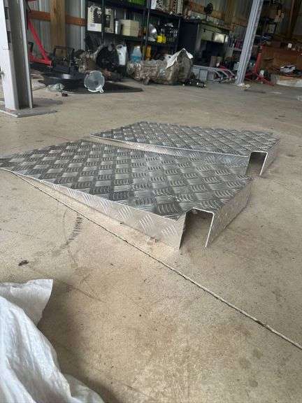 Aluminum Tread Plates with Integrated Ramps - Auction Ohio