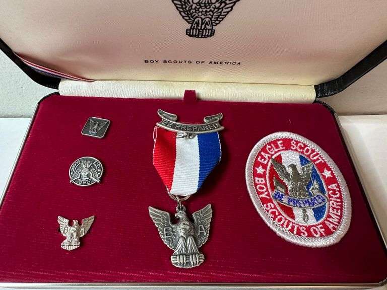 Eagle Scout Presentation Kit #134 - Auction Ohio