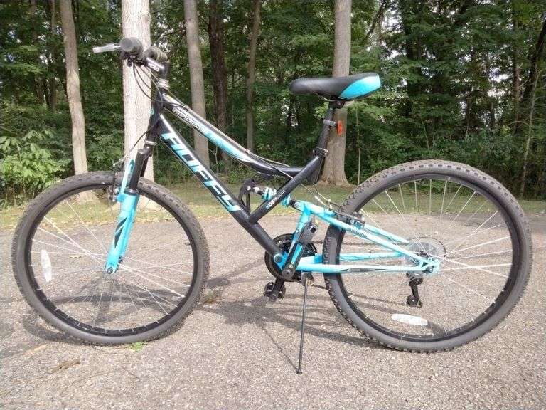 Huffy Trail Runner 26 in 18 speed bike - Auction Ohio