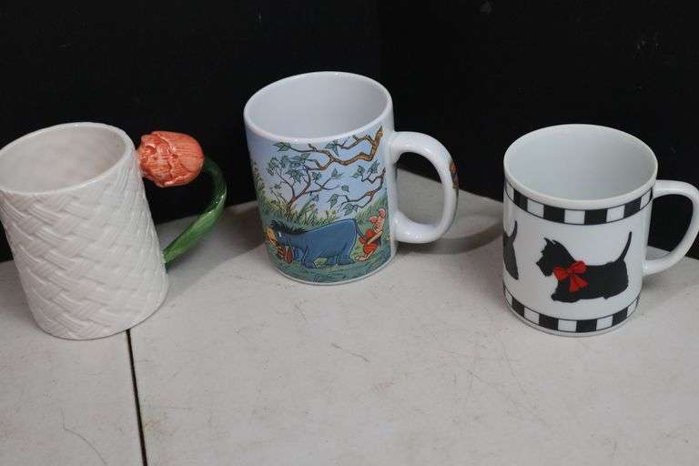 Assorted Coffee Mugs - Auction Ohio