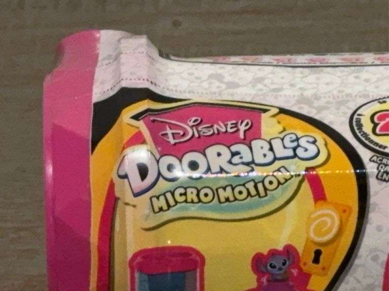 **NEW** Disney Doorables Micro Motion Capsules, Surprise 1.5-inch Micro ...