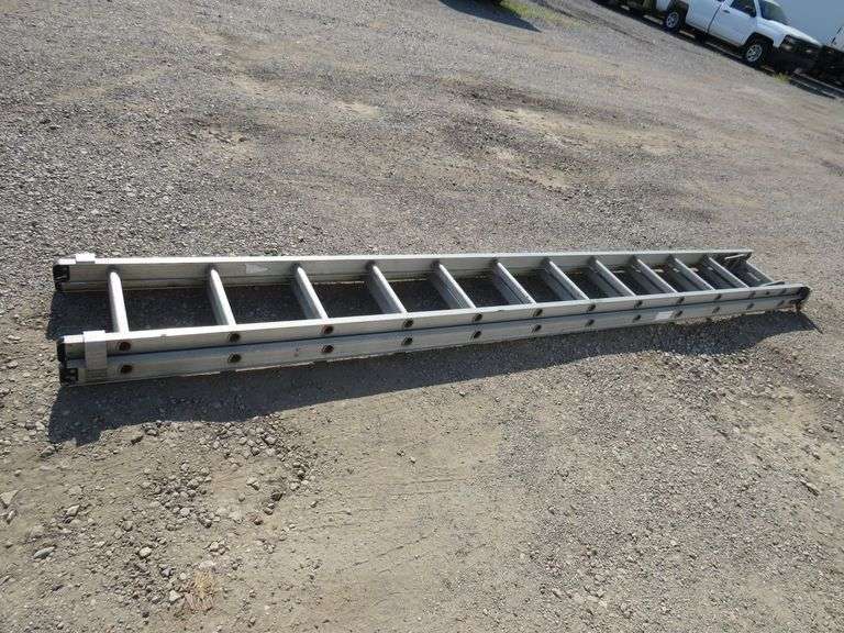 Extension Ladder - Auction Ohio