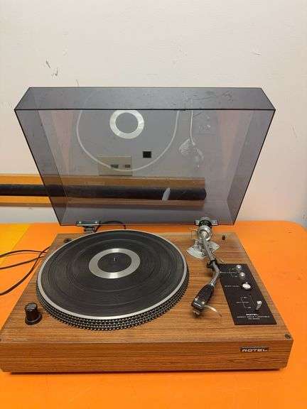 Rotel Direct Drive Turntable RP-3000 - Auction Ohio