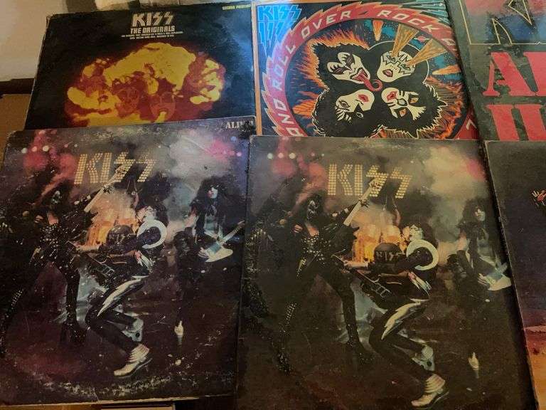 Kiss Albums (9) - Auction Ohio