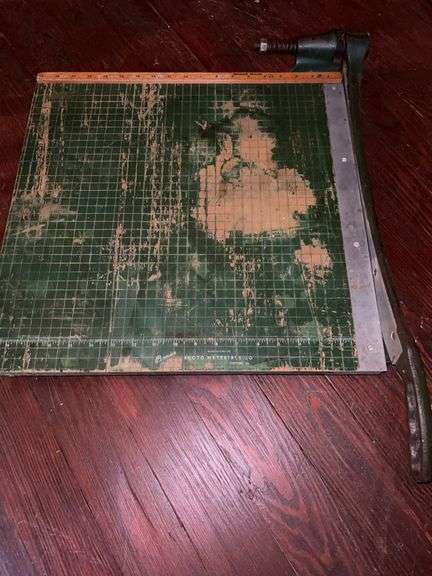 Vintage Paper Cutter - Auction Ohio