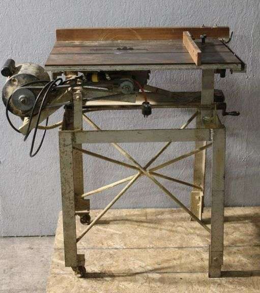 Dayton Acme 1/3 HP Table Saw with Daco Motor - Auction Ohio