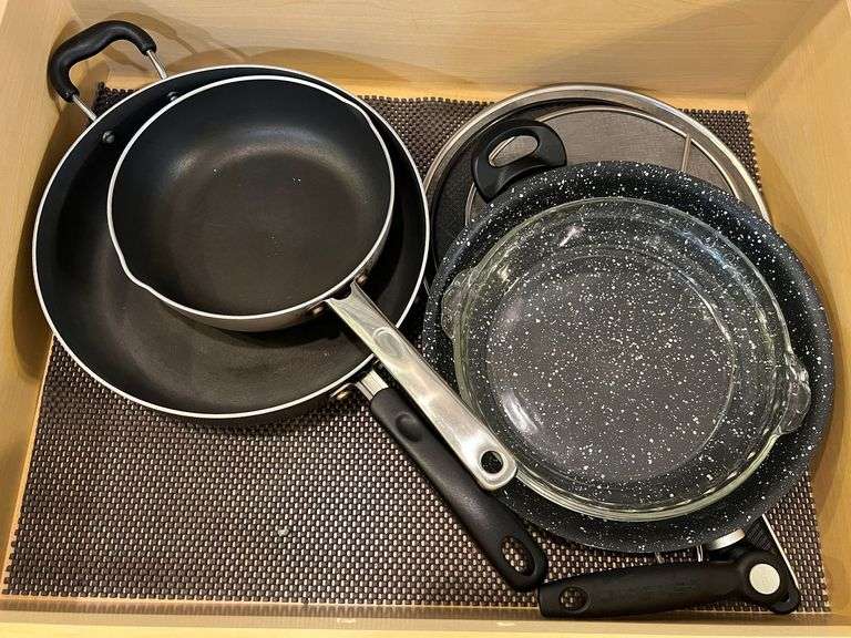 Cooking Items - Auction Ohio