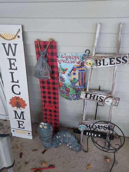 3 Welcome Signs, Resin Caterpillar, Etc. - Auction Ohio
