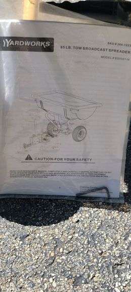 Yardworks seeder and Country Way sprayer - Auction Ohio