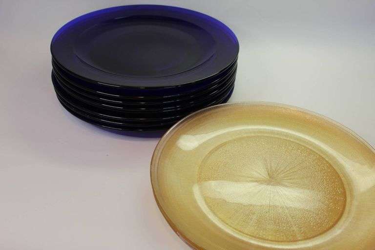 DECORATIVE ENTERTAINMENT PLATES. - Auction Ohio